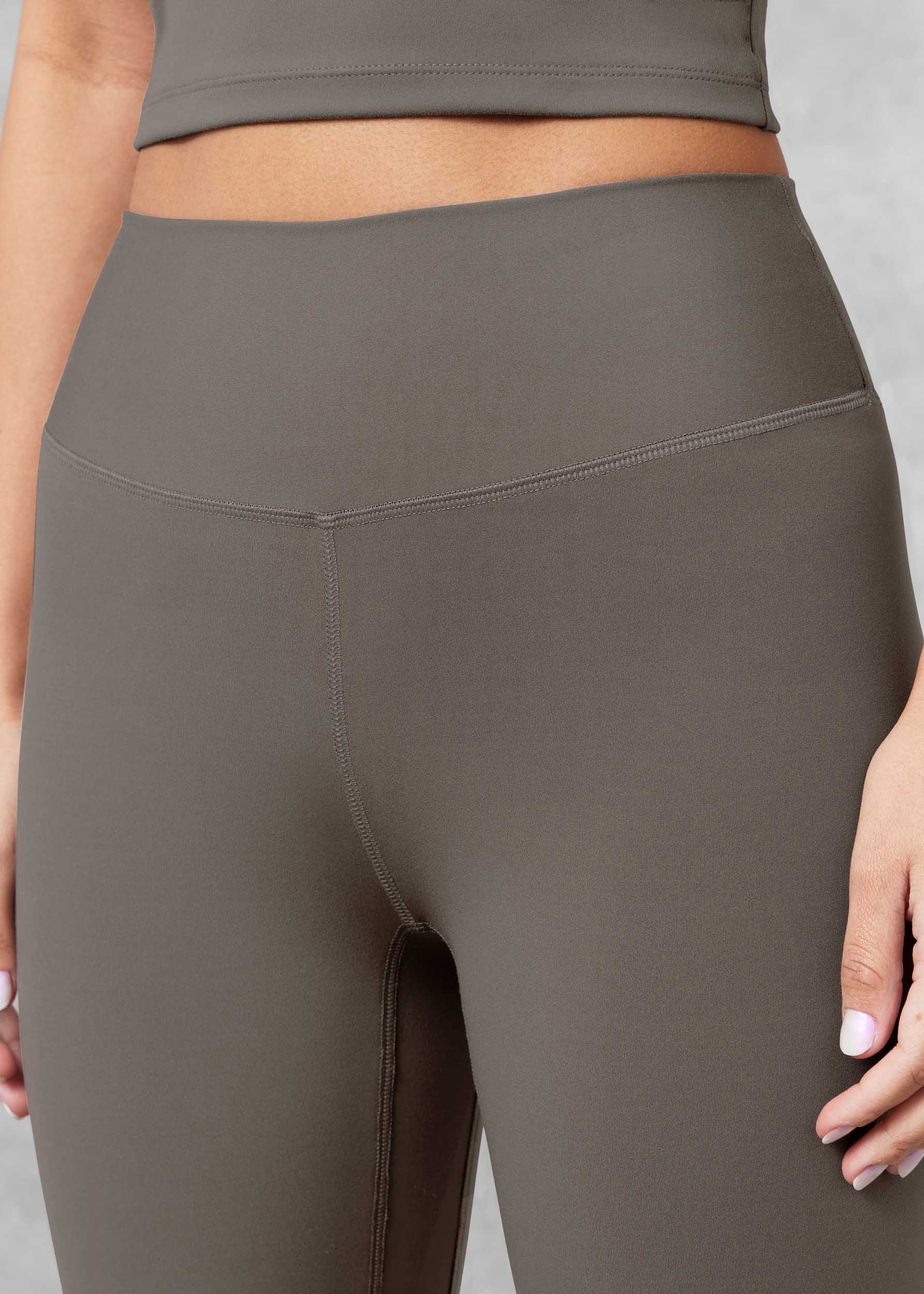 WOMEN'S COLLECTION – THE GIVING MOVEMENT AUSTRALIA